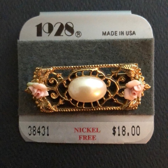 1928 | Jewelry | 928 Brooch | Poshmark